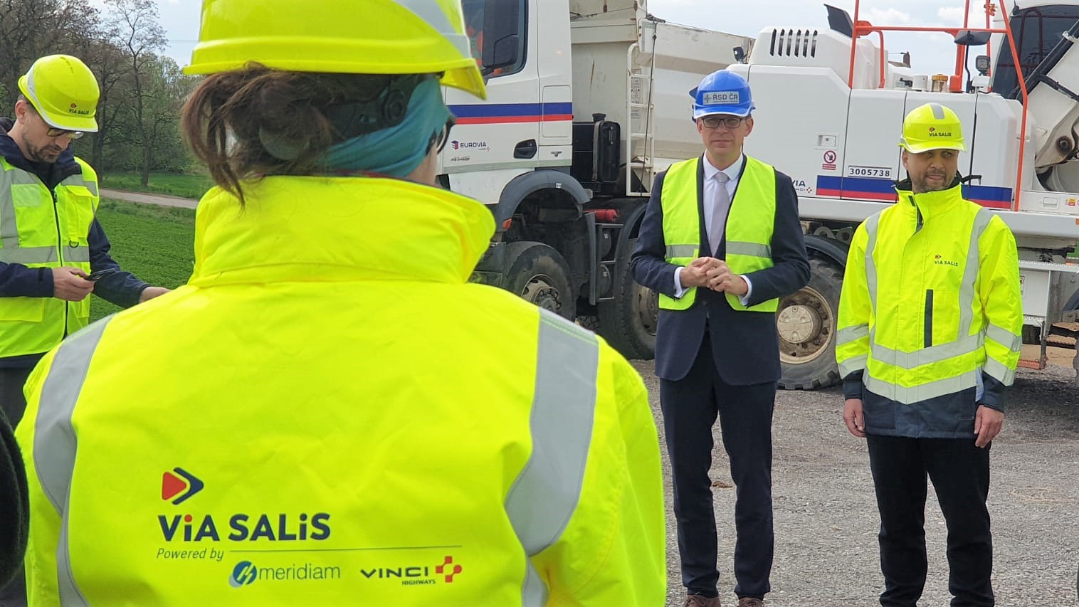 Ministerstvo dopravy ČR - After two years of work, the new D4 Via Salis ...